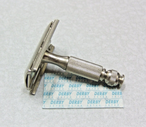 Vintage 1965 Gillette Travel Tech DE Safety Razor CLEAN | eBay