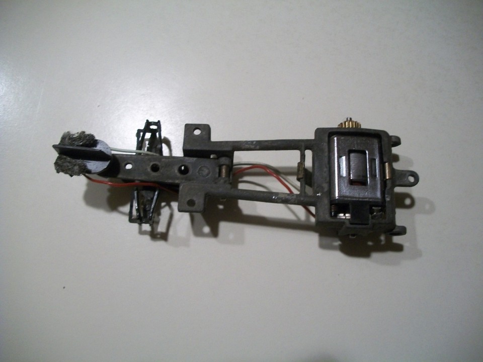VINTAGE COX 1/24 SCALE SLOT CAR MAGNESIUM CHASSIS / WITH MOTOR | eBay