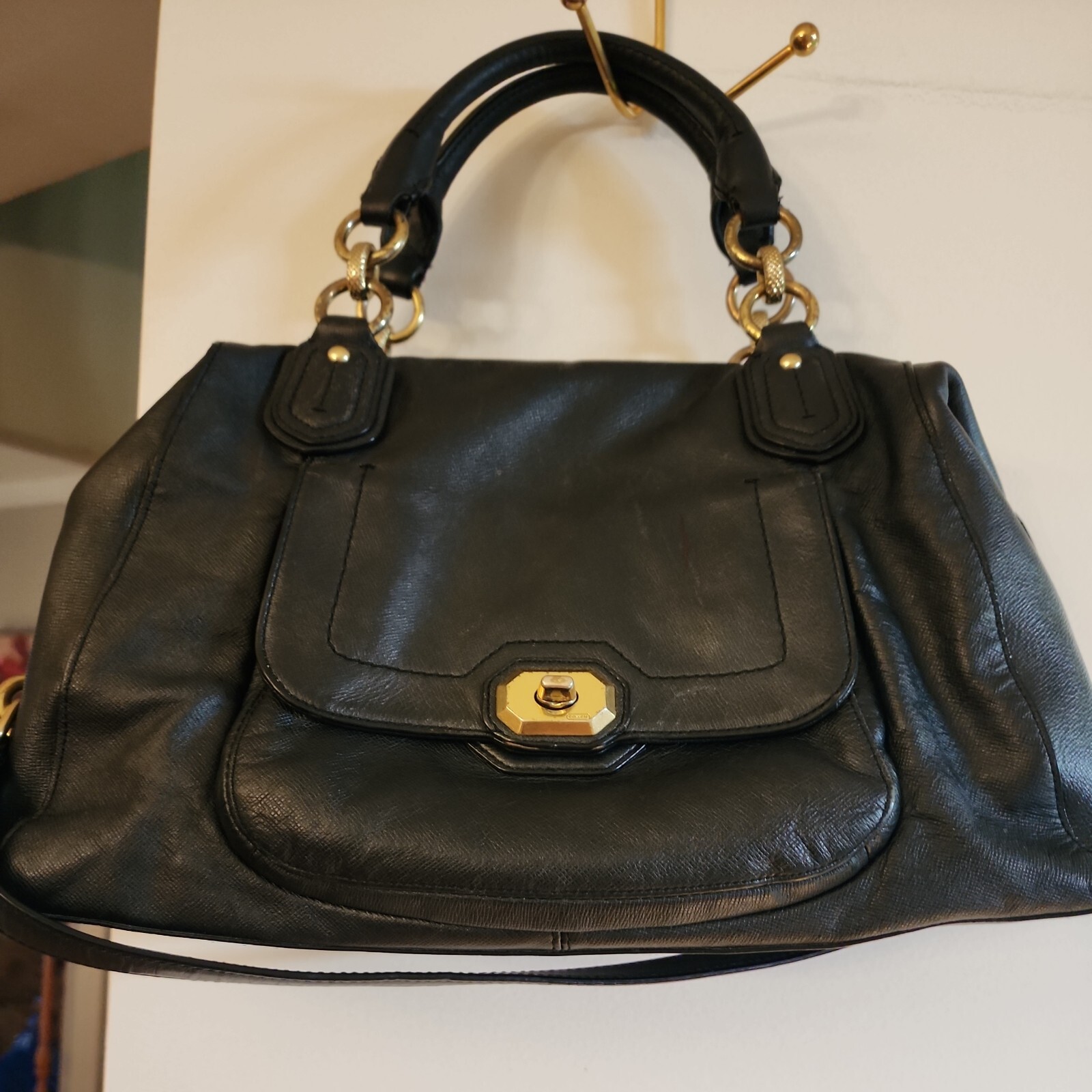 Coach IZZY Campbell Turn lock Black Leather Handbag/… - Gem