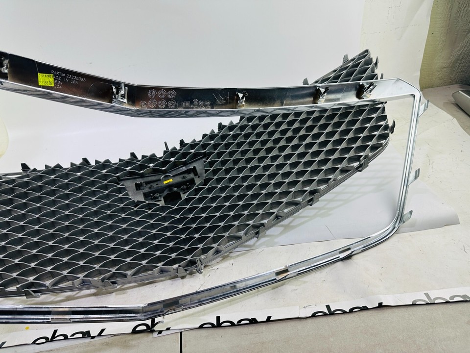 2017-2020 Cadillac XT5 Front Grille Grill w/Camera Hole OEM | 84724566 ...