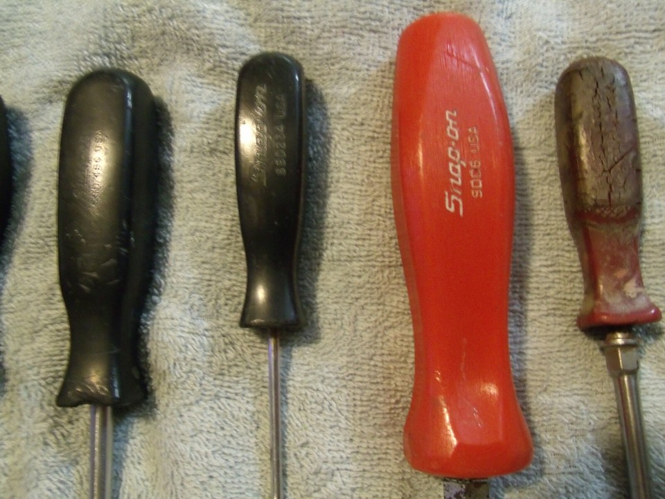 Snap-On Screwdriver Lot 19 Pieces Assorted + & - Black Red Handle ...