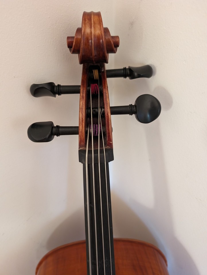 Excellent Cello, 1/8 size, Old Town Violins, includes fiberglass bow ...