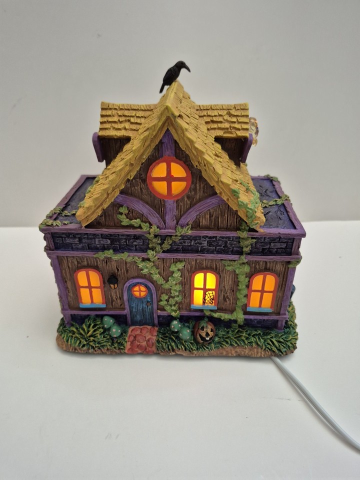 Hawthorne Disney Halloween Village Figure Pooh's Hundred Acre Wood ...