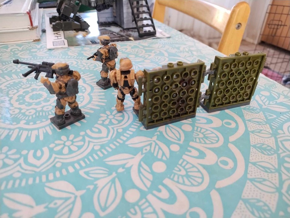 Halo Mega Bloks: UNSC Desert Combat Unit (96958) | eBay