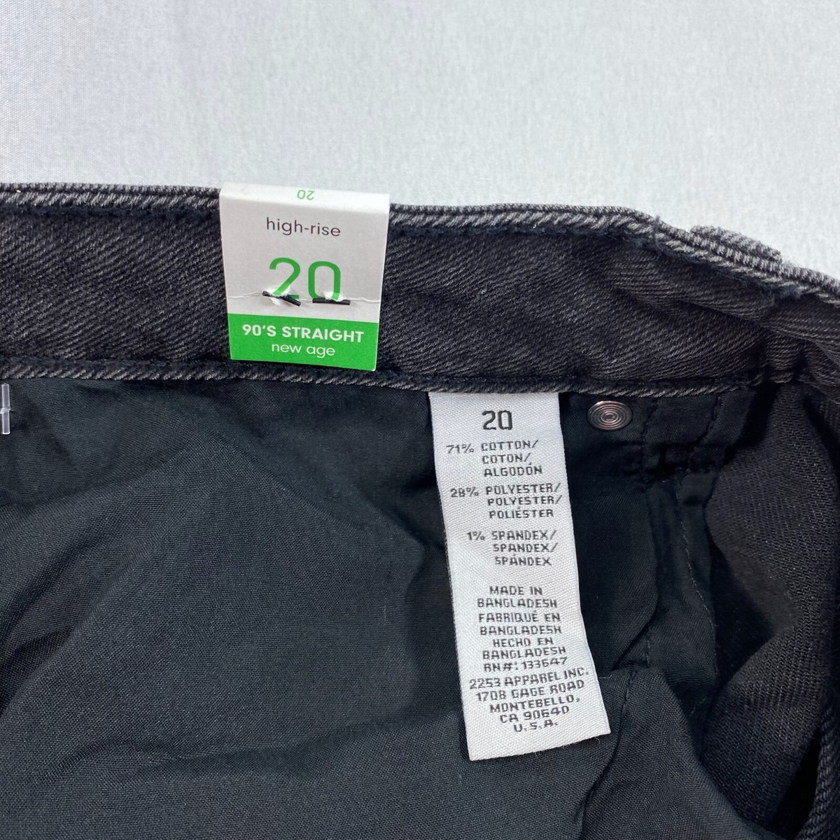 2253 Apparel Inc University Of Iowa Bound 22 X 19 Lawn Sign: