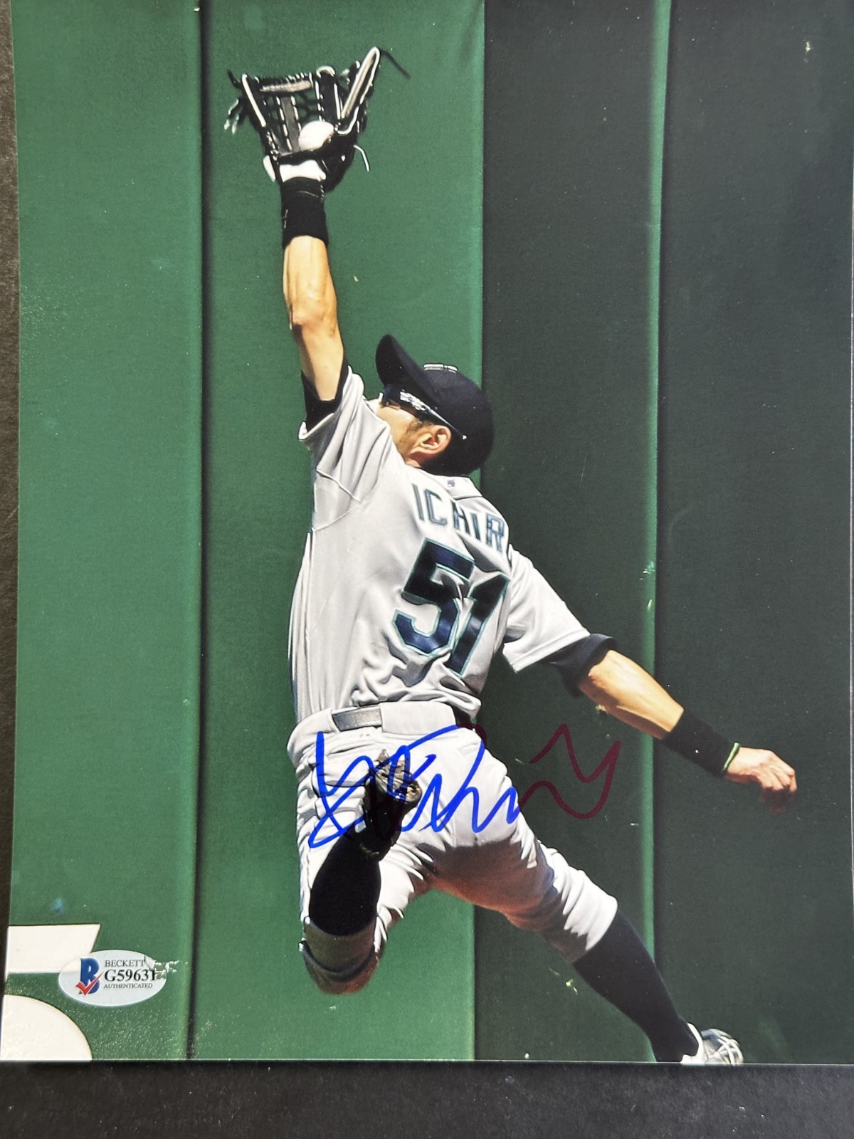 Ichiro Suzuki HOF Signed Seattle Mariners Signed 8x10 Photo AUTO BAS ...