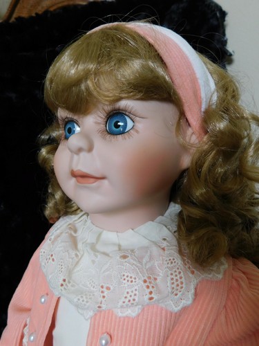Moments Treasured Porcelain Doll "Maureen" by Tusco Box/Coa 1993 Pretty ...