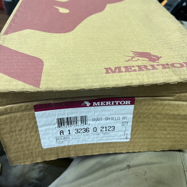 International Meritor A13236Q2123 Axle Hydraulic Brake Dust Shield for ...