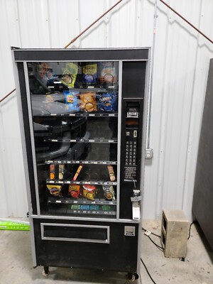 Snack & Food Machines - Usi Snack