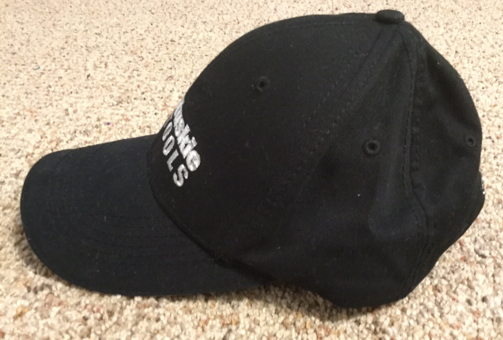 New! Huskie Tools ~ Embroidered Adult Black Hat (By Max) Adjustable ...