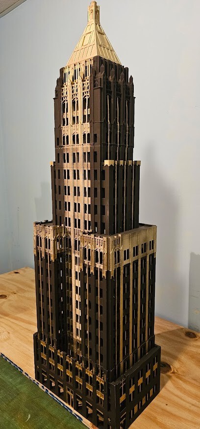 HO Scale High Rise Building / Skyscraper (~35" tall) - Philtower | eBay