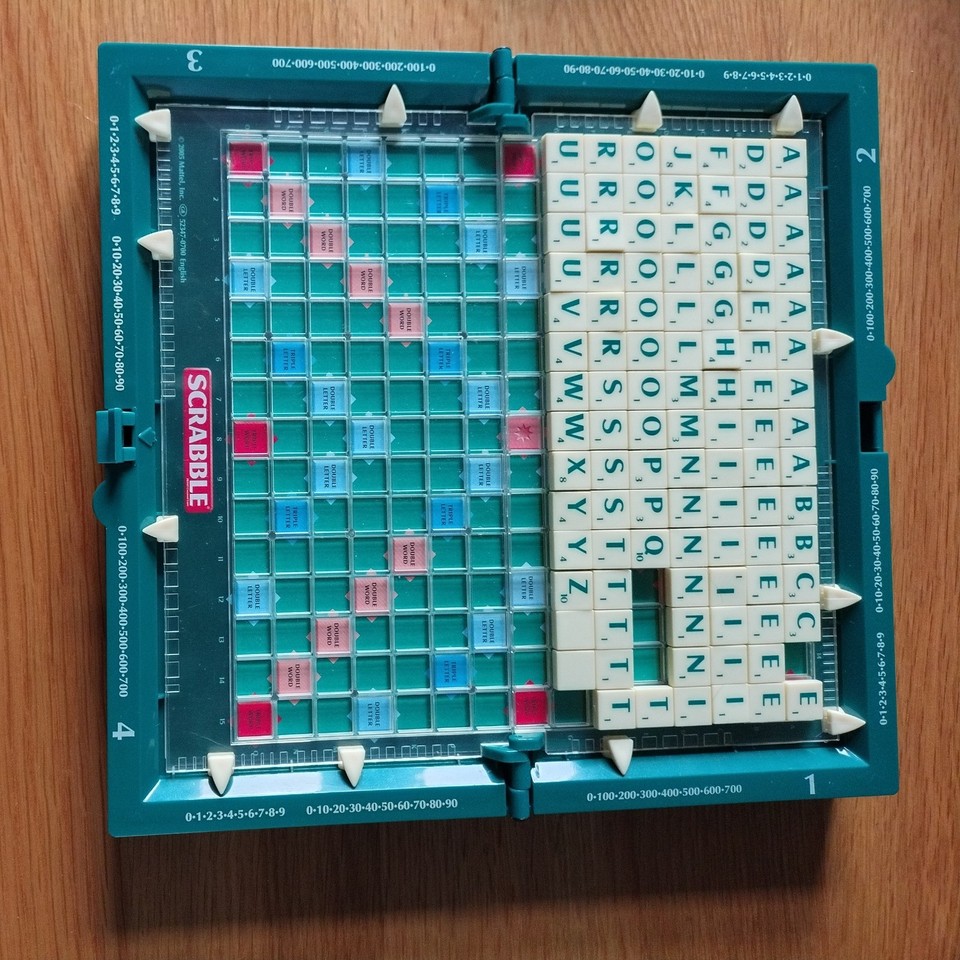 Vintage Spears Travel Scrabble Hardcase Clip in Tiles 1997 Complete Set ...