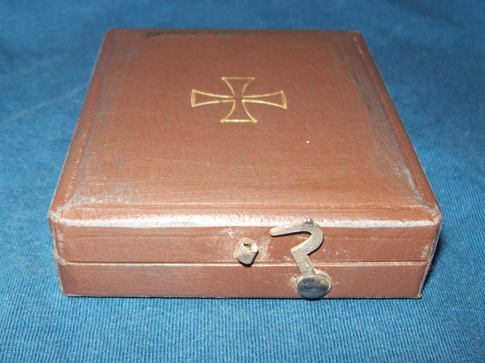 1870 GERMAN IRON CROSS 2ND CLASS CASE. | eBay UK