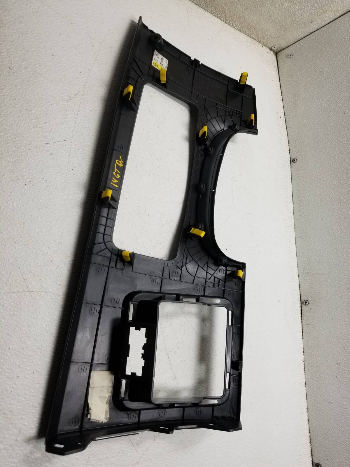 14 15 16 17 HYUNDAI ELANTRA GT UNDER STEERING COLUMN BEZEL TRIM OEM | eBay