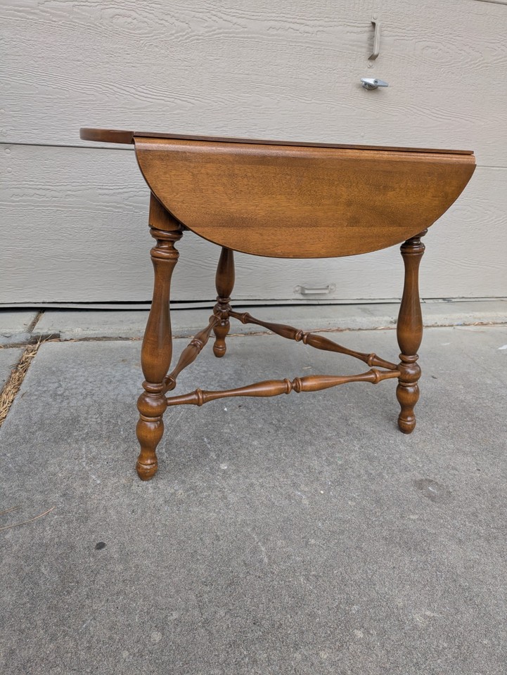 Vintage Ethan Allen ? Maple Wood Drop Leaf Triangular Wedge Clover End ...