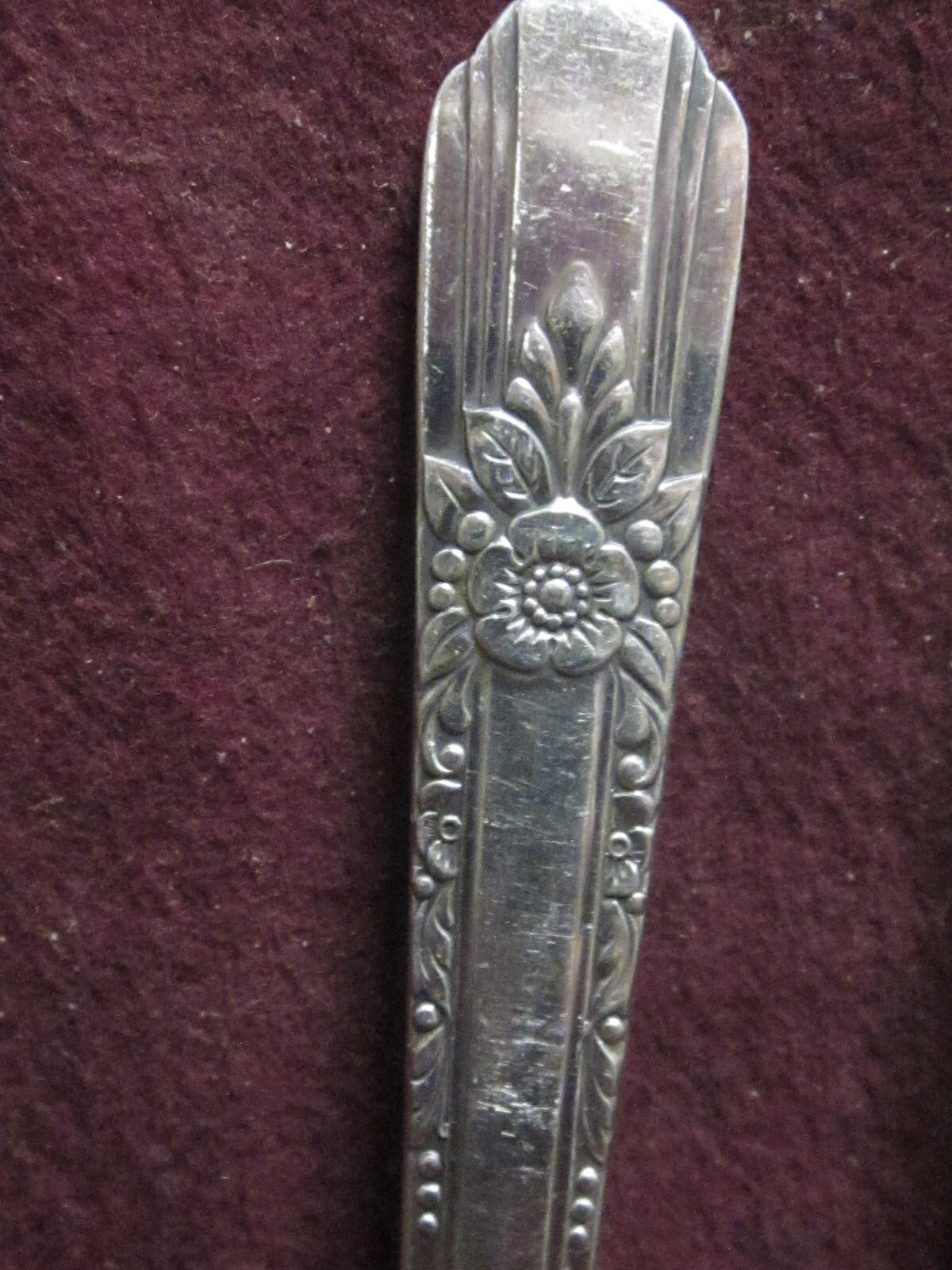 5pc Carlton Silverplate 1938 LA ROSE KNIFE, 2 DINNER FORKS, 2 TEASPOONS ...