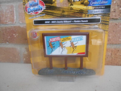 Classic Metal Works HO Scale #20242--1950 Planters Peanuts Country ...