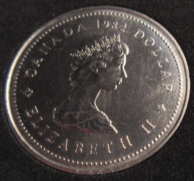 CANADA 1867 CONFEDERATION CONSTITUTION 1982 ONE DOLLAR COIN IN CAPSULE ...