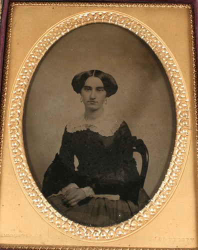 AMBROTYPE WOMAN. AMBROTYPE PATS SOHERSEY MAT STAMP. 1/2 PLATE, FULL ...