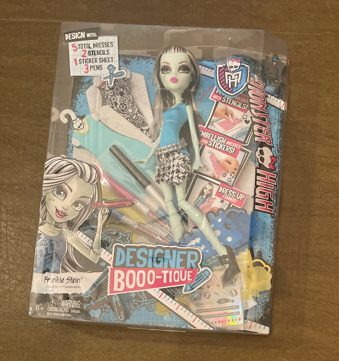 Monster High Frankie Stein Designer Booo-Tique New in box(slight damage ...