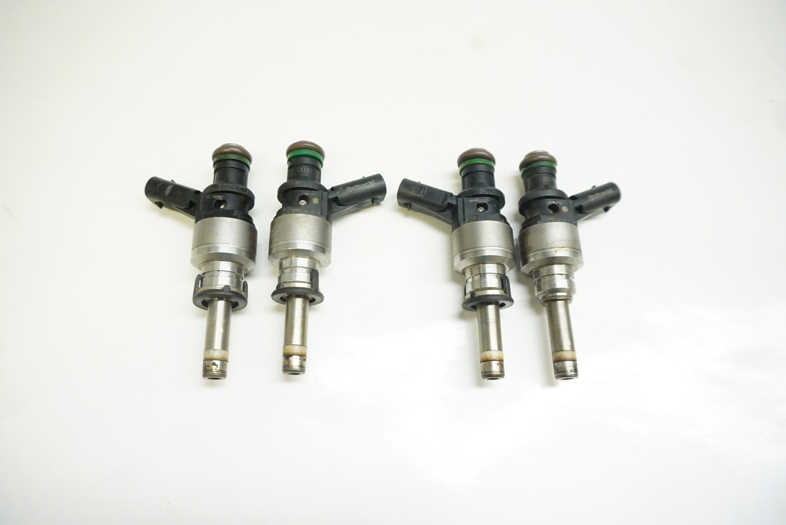 13-15 AUDI RS5 Direct Injection Fuel Injector Set 079906036T | eBay