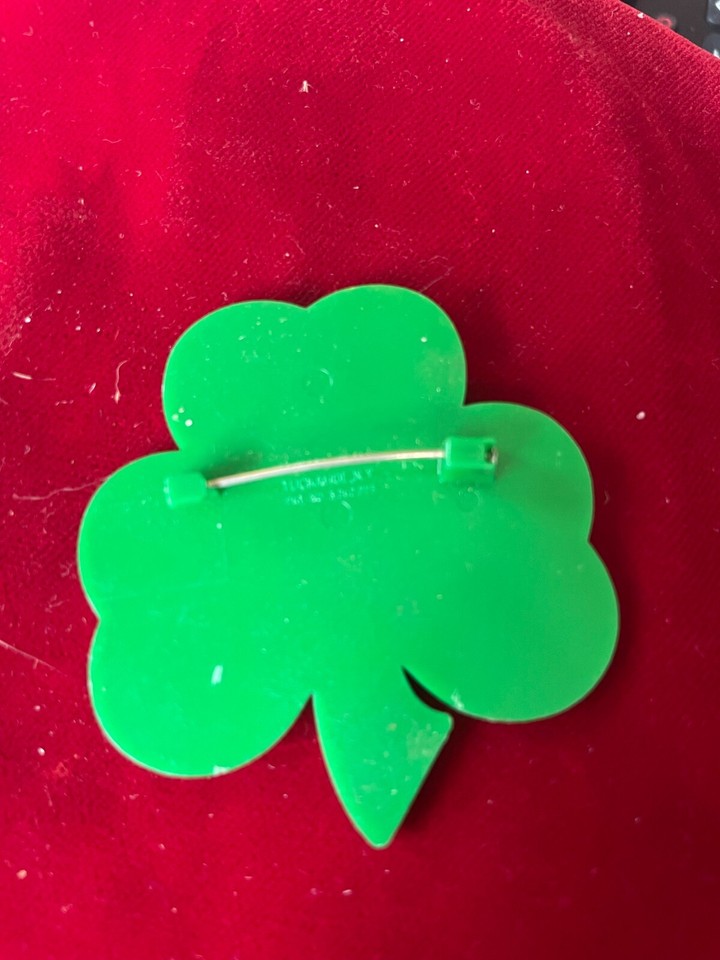 Irish I Had A Schlitz Beer Promo 80s Shamrock Clover Plastic Pinback ...