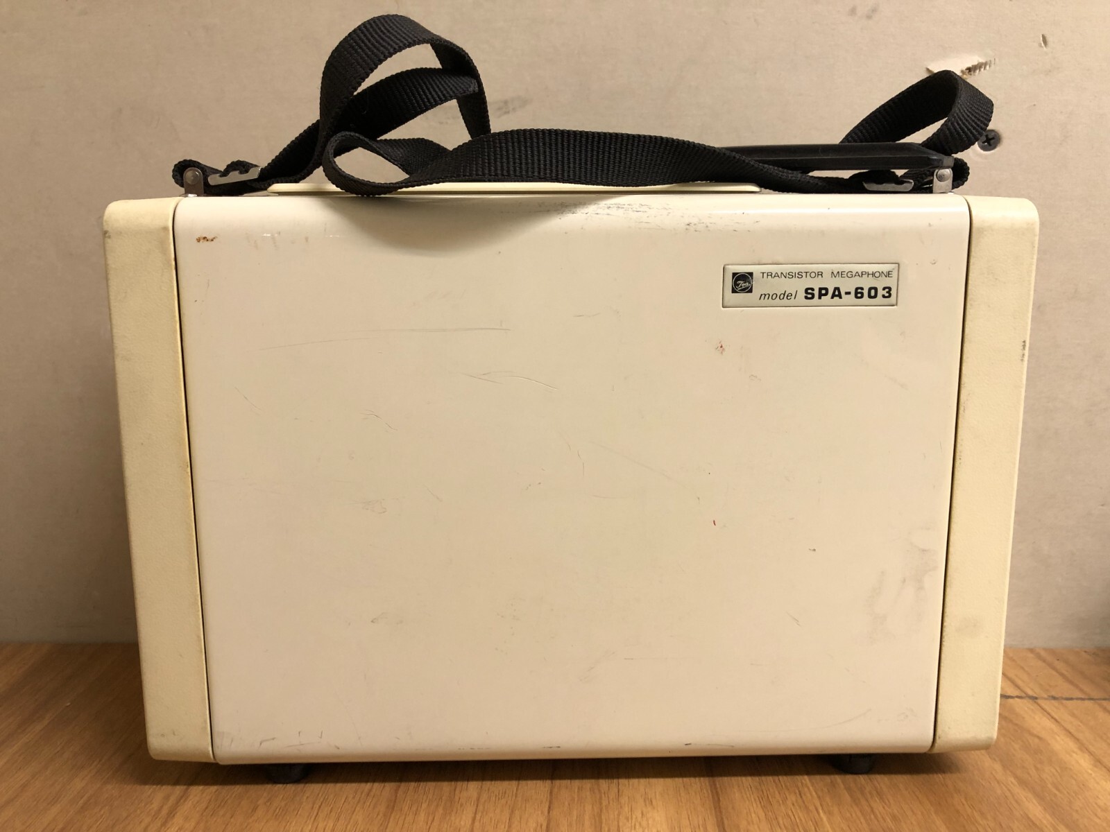 TOA Shoulder Transistor Megaphone Model SPA-603 for sale online | eBay