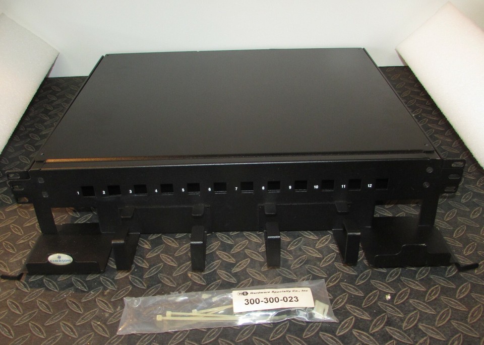 Emerson Sliding Rack Server Shelf 1U 19" with Cable Management | eBay