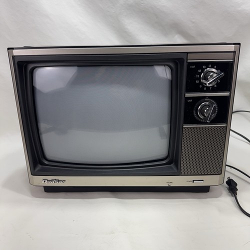 Quasar TV 13” Color Television Woodgrain WP3931YW 1985 C113 | eBay