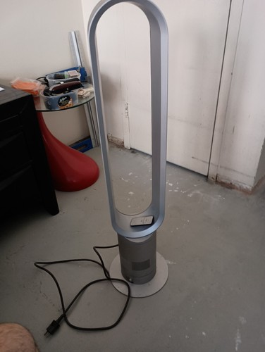 Dyson Air Multiplier AM02 Tower Fan with remote control | eBay