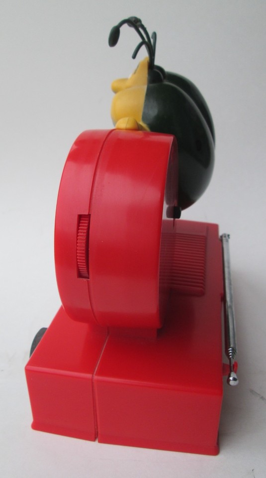 Raid Bug Spray Digital Clock and Radio Am Fm Radio Works Clock Not Sure ...