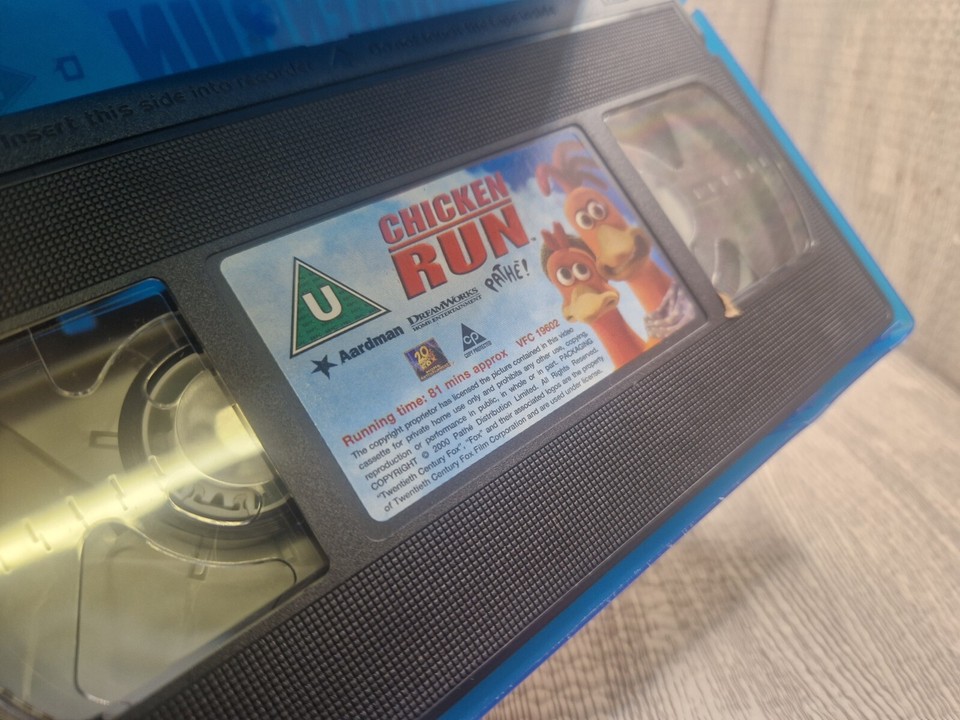Chicken Run - VHS (2000) - Aardman Animation - Pathe/Dreamworks - Mel ...