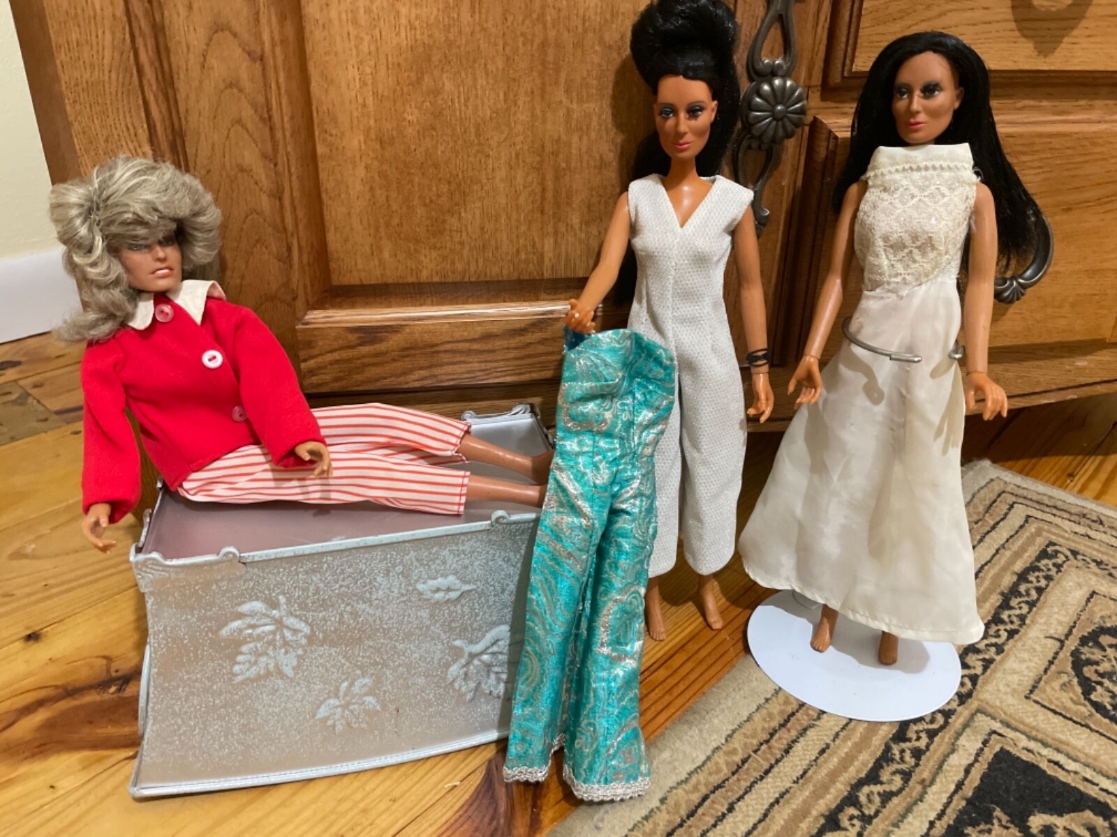 225 Inv Mego Daryl Dragon,(2) Cher dolls & Farah Fawcett 12” tall/ 1976 ...