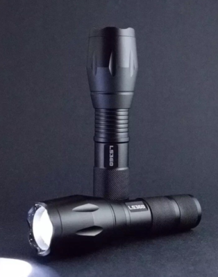 Flashlight Long Lasting Light source Lightstrike 360 Tactical. | eBay
