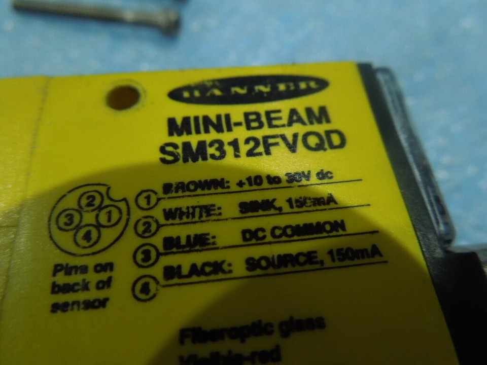 Banner Model: SM312FVQD Mini-Beam Fiber with Banner IF23S Fiber Optics ...