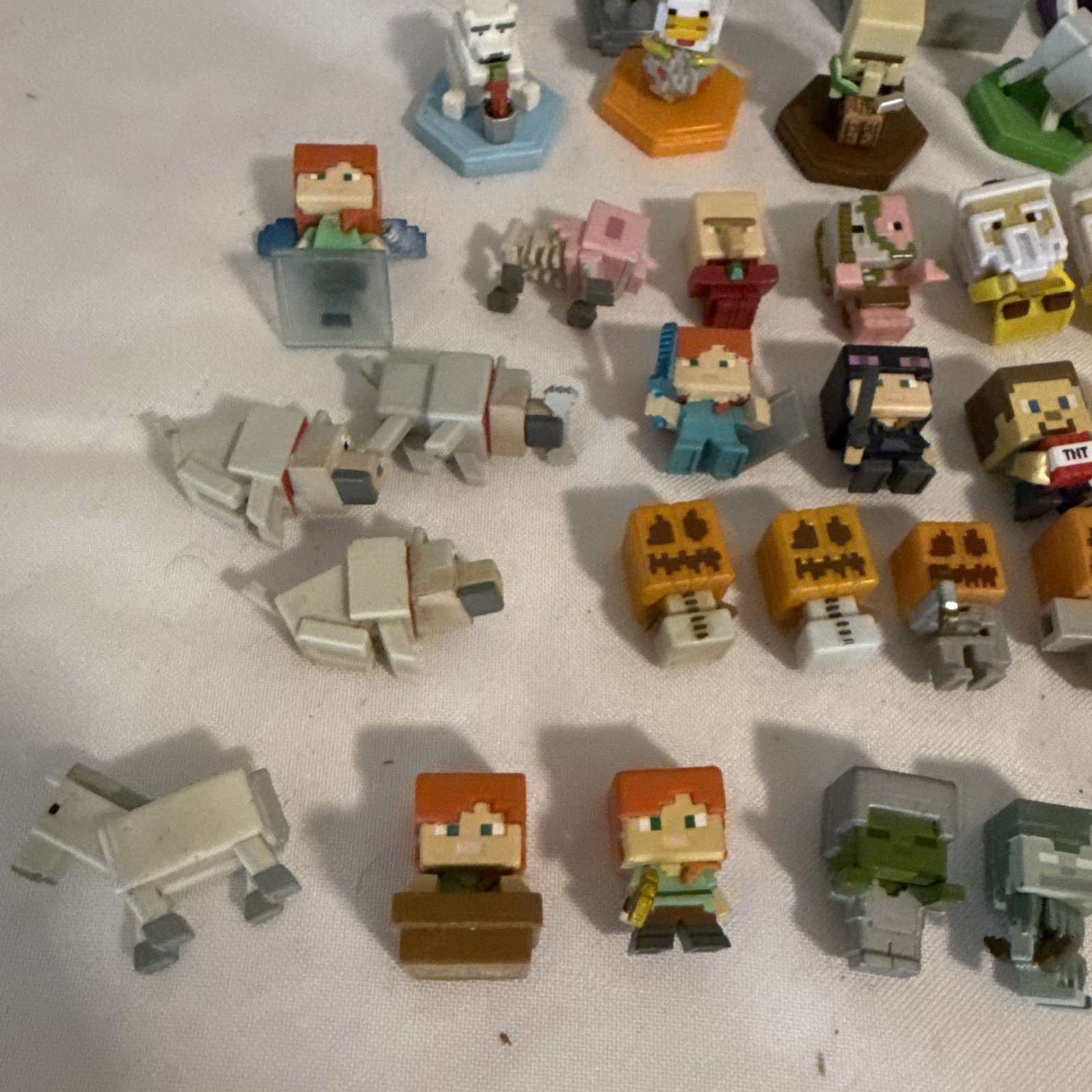 Lot of 40+ Minecraft Cube Mini Figures W/Collector Display Case Storage ...