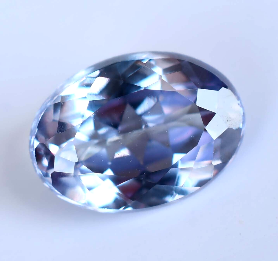 3,00 ct natürlicher grau-lila Musgravit oval zertifiziert Tansania ...