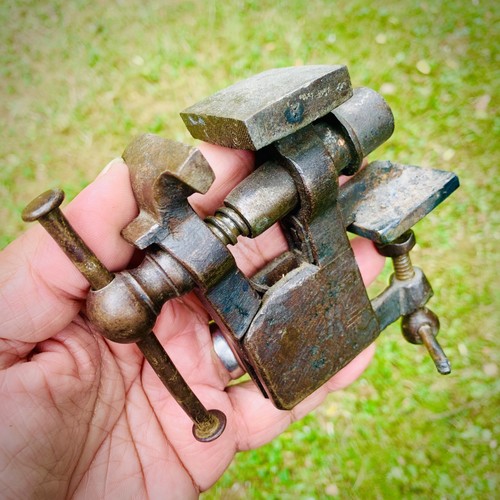 1930s MINIATURE VISE SMALL TOOL VICE ANTIQUE ACCESSORY VINTAGE ORIGINAL ...