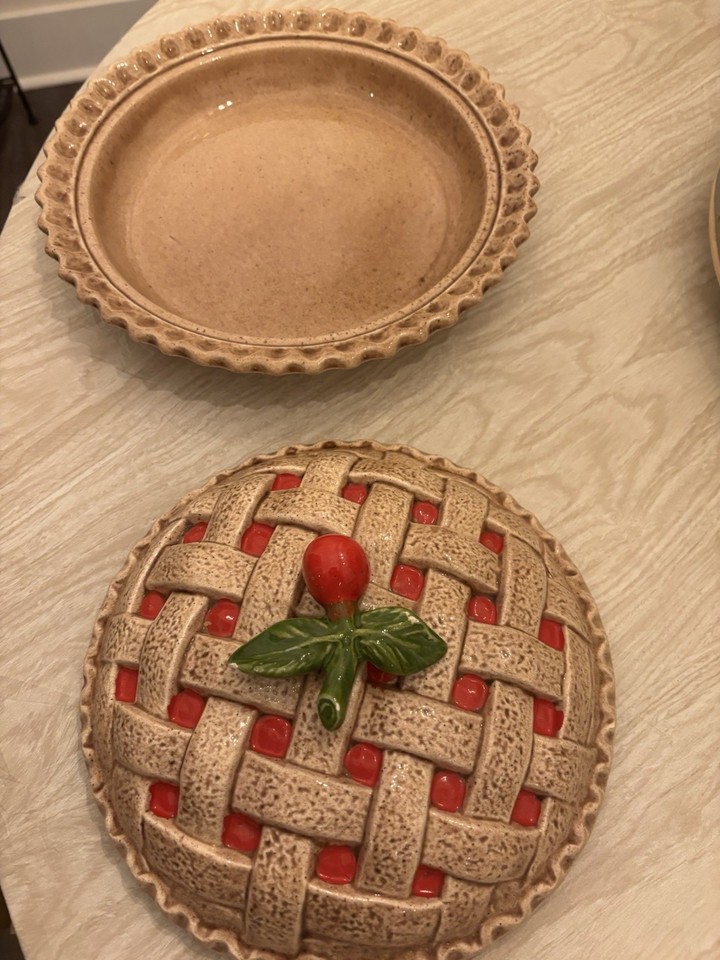 Vintage Ceramic Pie Keeper Dish with Lid | Lattice Pie With Cherry On ...