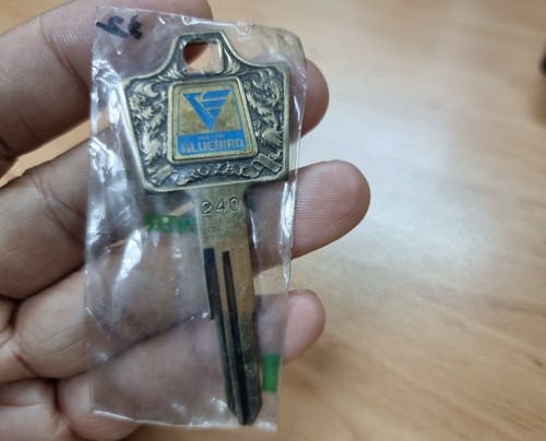 Royal Clover Nissan BLUEBIRD Key M240 Rare Jdm | eBay