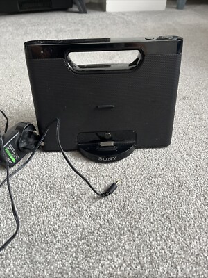Sony RDP-M7iP Personal Audio Speaker Docking system for iPHONE/iPOD ...