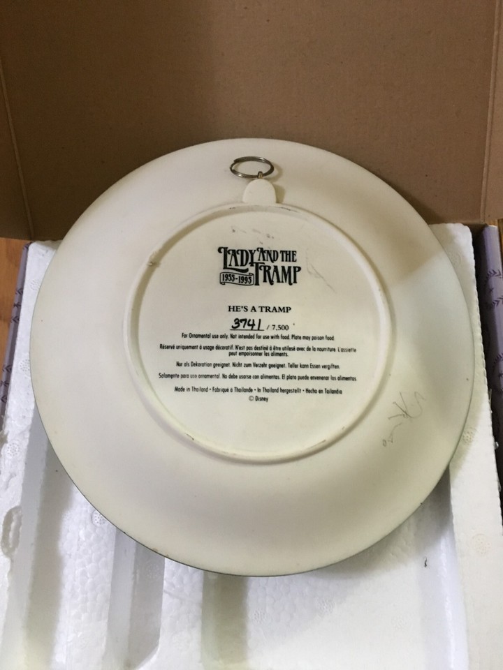 Lady & The Tramp DISNEY 3D Relief Plate “He's A Tramp” #3741/7500 LE ...