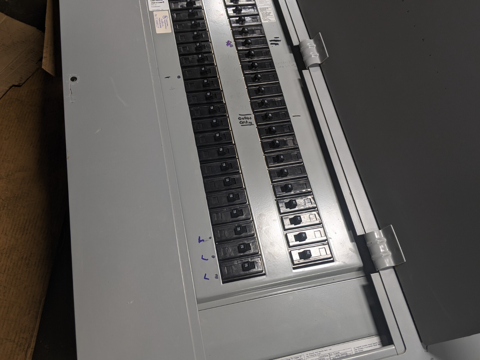 Cutler Hammer PRL1A Pow-R-Line Panelboard 225 AMP 208Y/120VAC 3 Phase ...