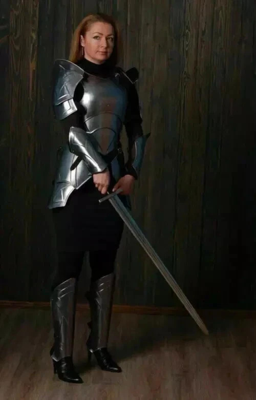 Medieval Female Full Armor Set Lady Larp Queen of the war Armor Costume ...