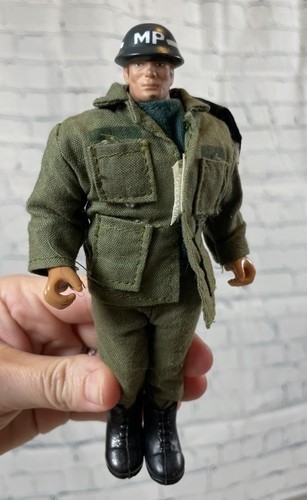 Vintage 2 action figure G.I. Joe soldiers of the World war army ...