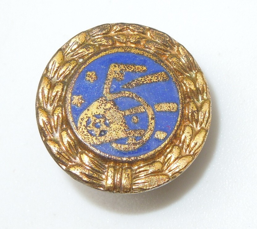 WWII US Army 5th Air Force Lapel Pin CA8 | eBay