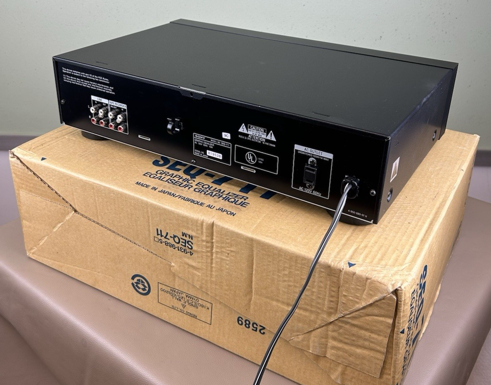 SONY SEQ-711 EQUALIZER ORIGINAL BOX NICE | eBay