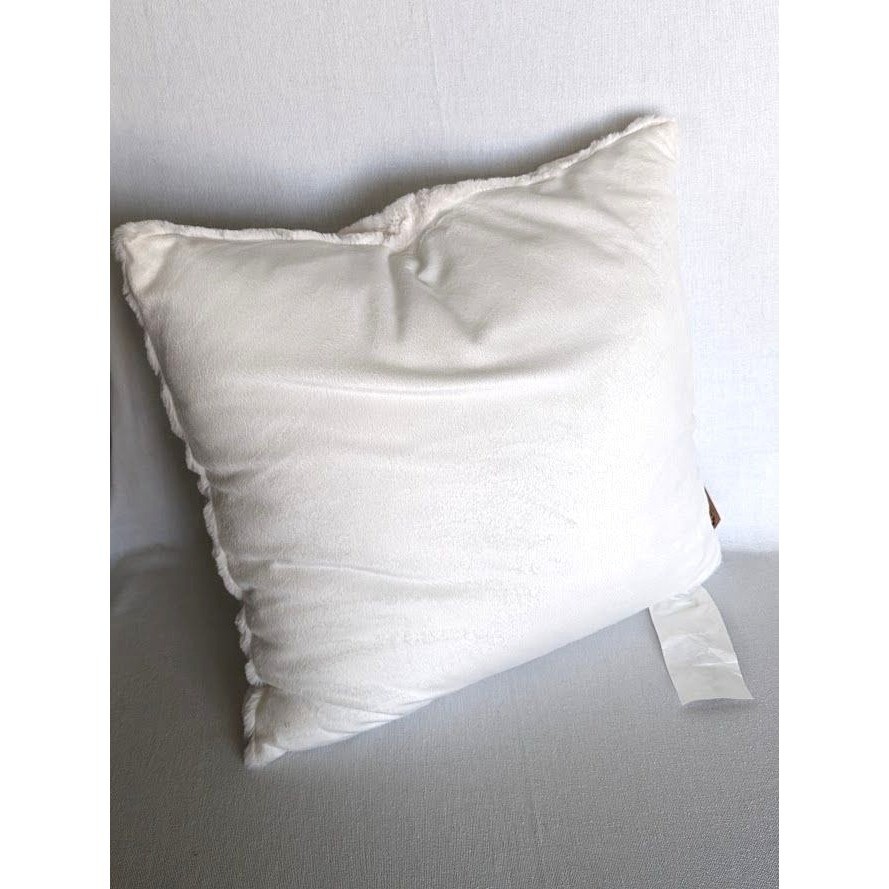 Koolaburra by Ugg Throw Pillows Candice 20x20 White Faux Fur NEW | eBay