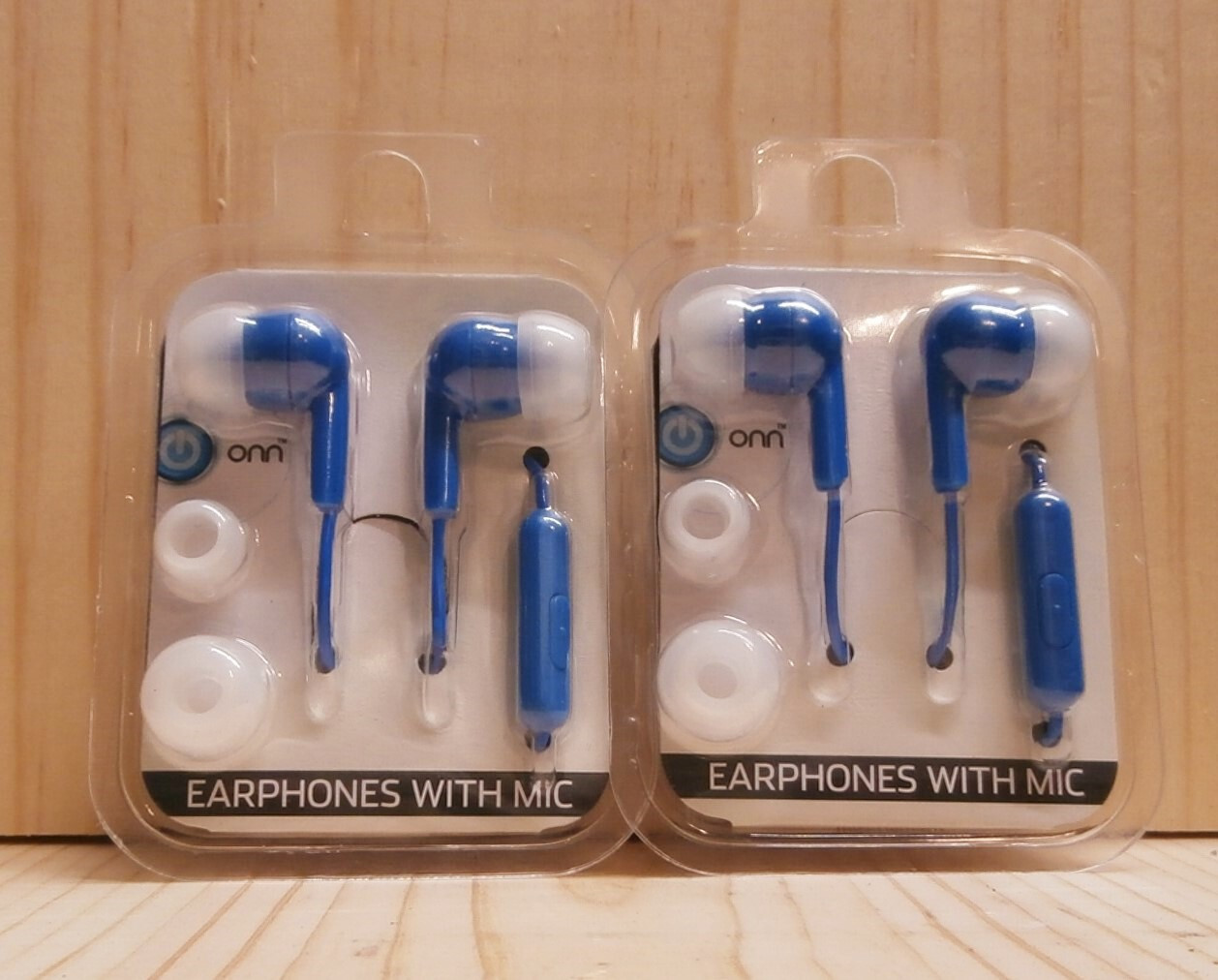 Onn Earphones With Mic BLUE Color 3 Different Ear Tips 2 PACKS UNOPENED ...