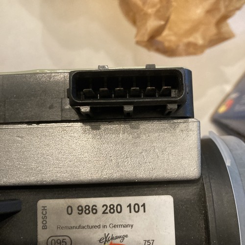 Mass Air Flow Sensor Bosch 0986280101 Reman for sale online | eBay